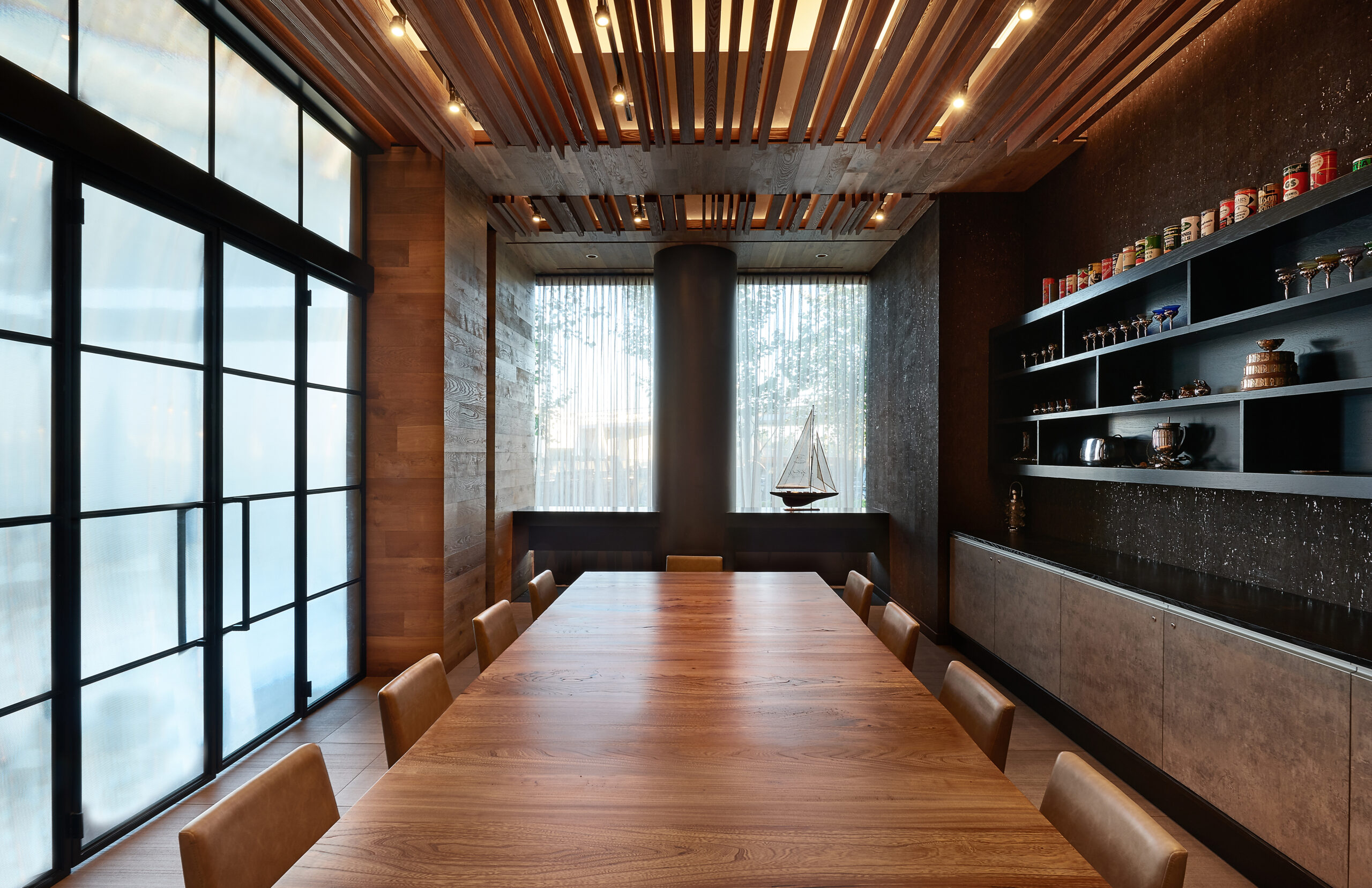 Midtown Chicago-Chromium | DMAC Architecture & Interiors